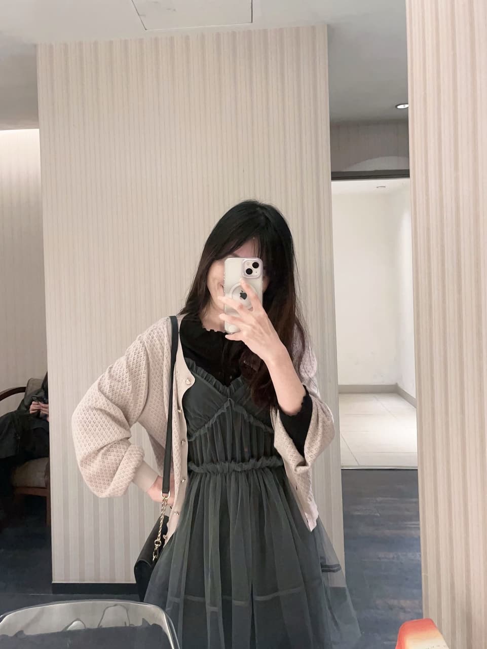 #分享 🧚🏻‍♀️天氣大好！掰了長裙 153之三套日系微甜露腿穿搭 - 穿搭板 | Dcard