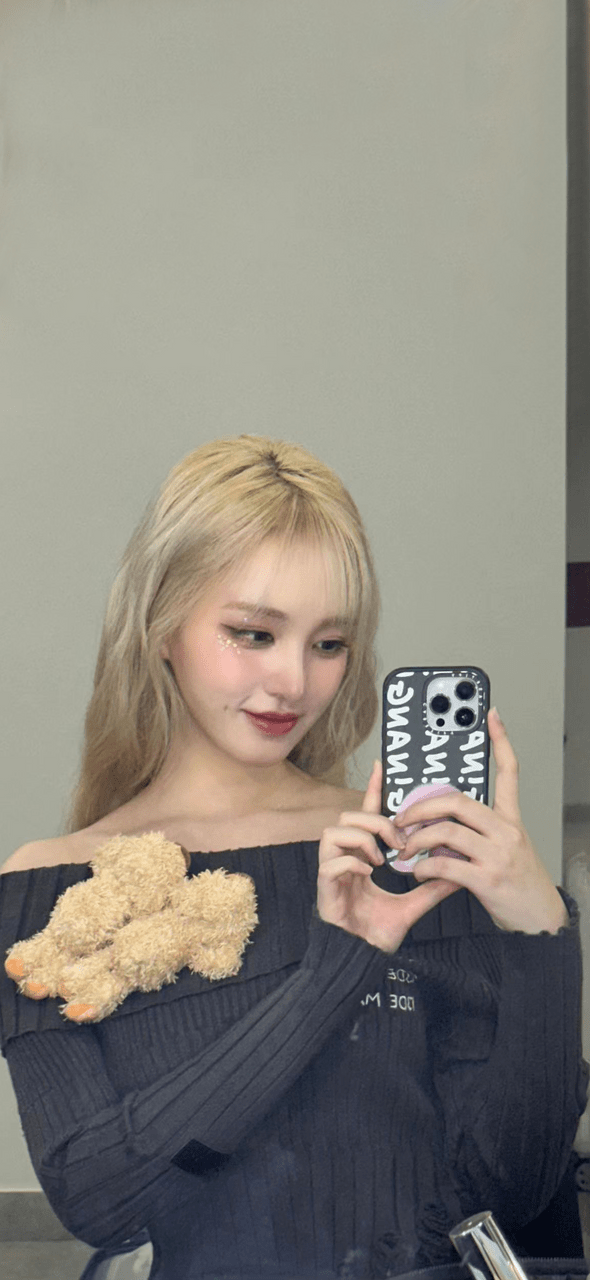 #分享 IVE 自製手機桌布 #wallpaper #lockscreen - IVE板 | Dcard