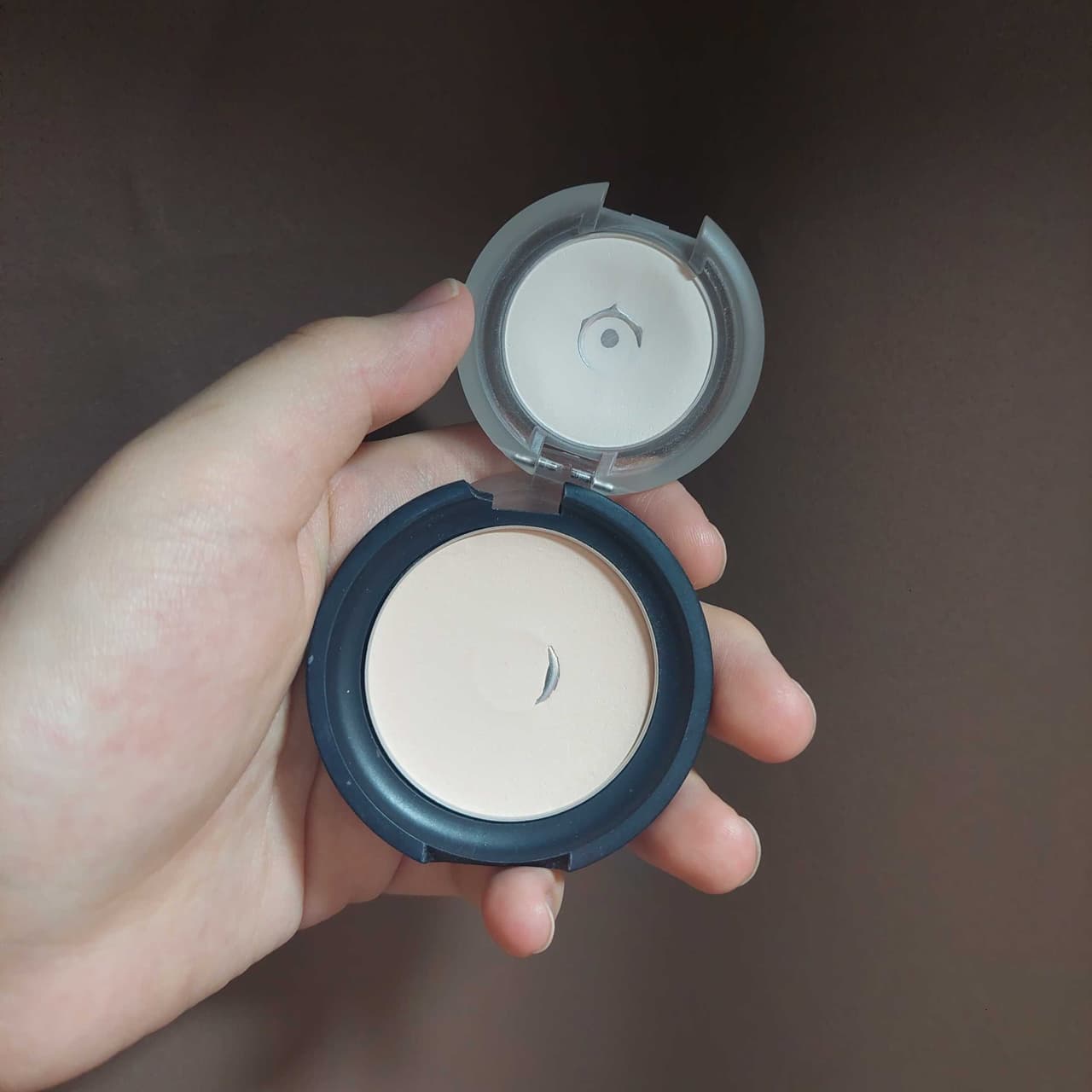 不知不覺就鐵皮了 - 褚褚可憐 (@cjv0116) | Dcard