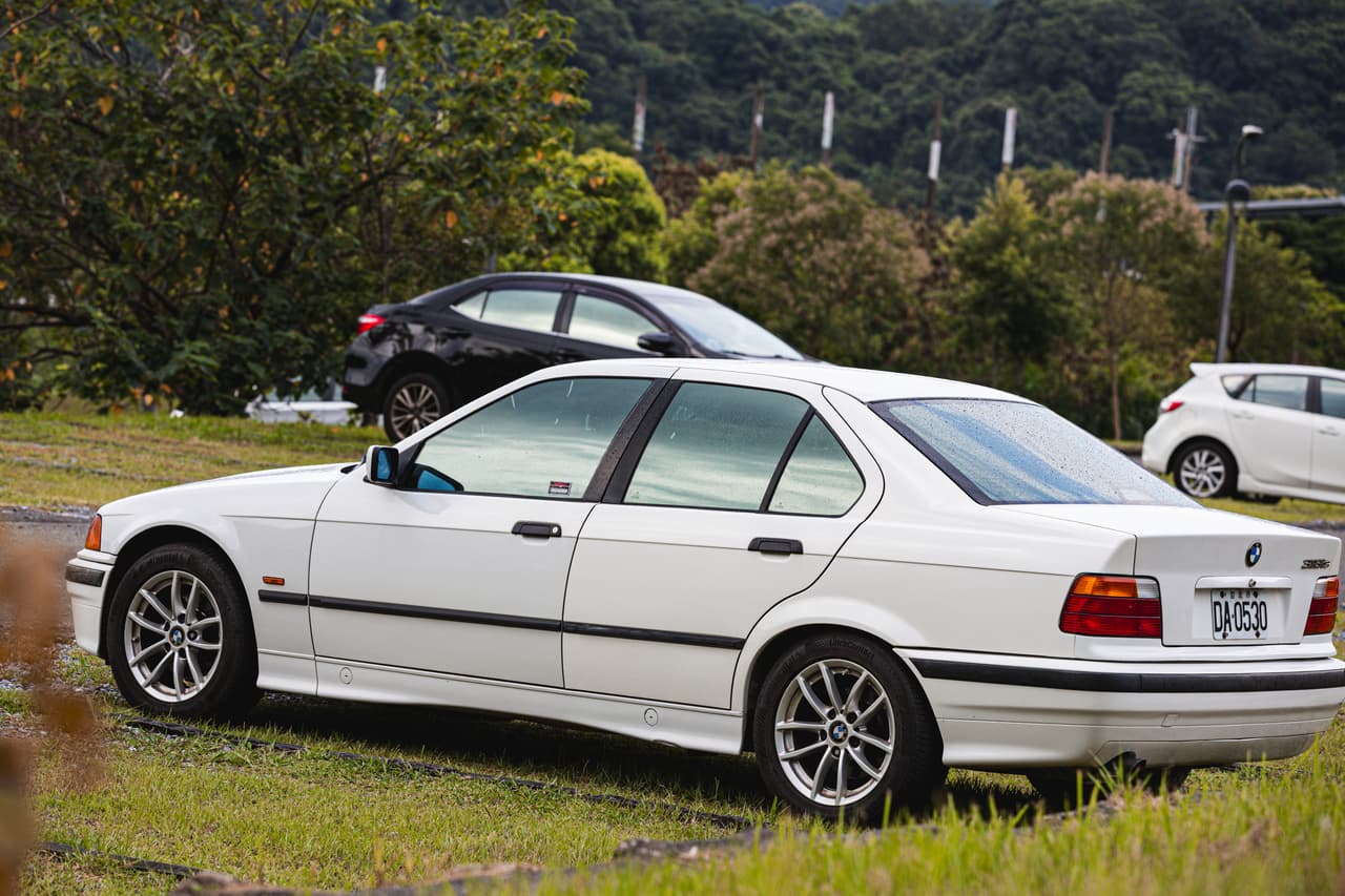 1997年BMW E36 318is 經典老車分享 - 汽車板 | Dcard