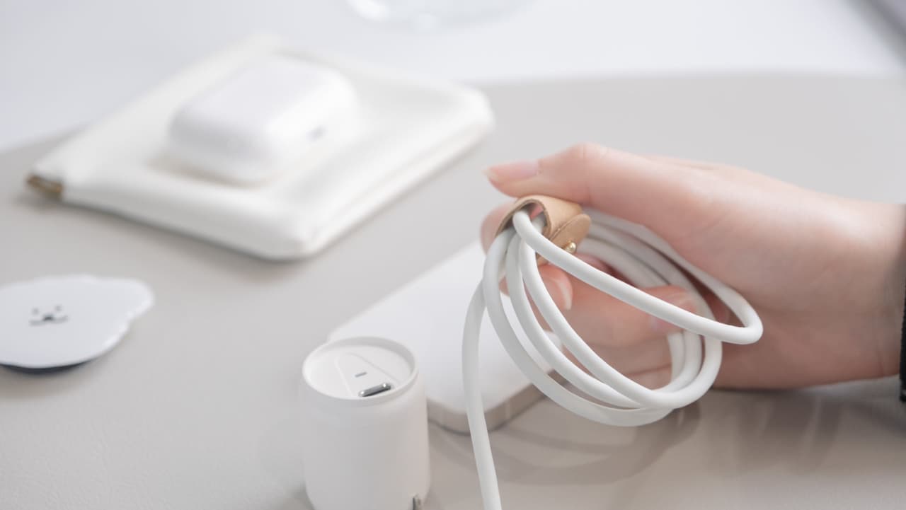 UIBI｜20W 小可樂快充 - 3C板 | Dcard