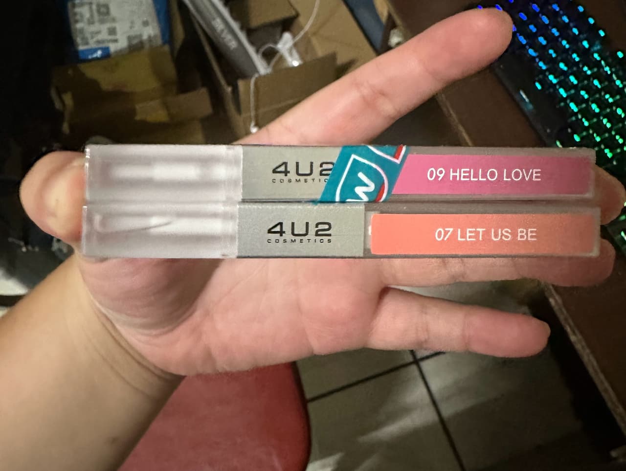 #我要賣 4u2唇膏唇釉雙頭 🇹🇭本地購入 - 二手交易板 | Dcard