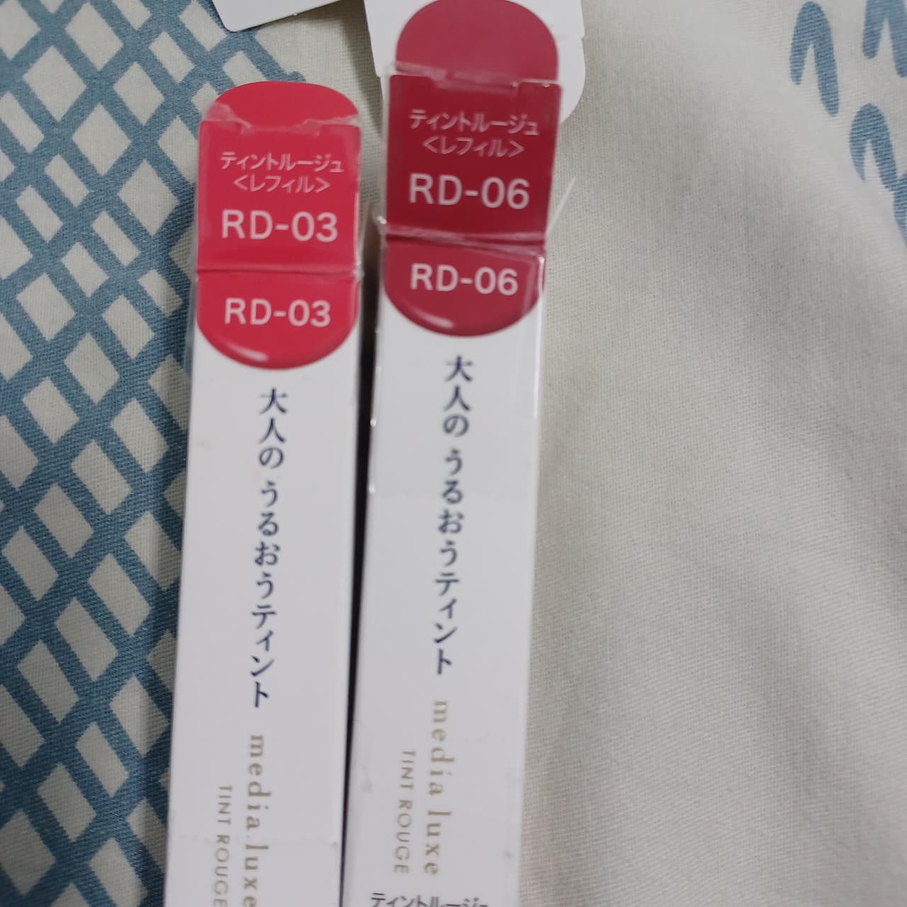 #分享 媚點luxe新裝，唇膏殼S/L +RD03、RD06上唇 - 美妝板 | Dcard