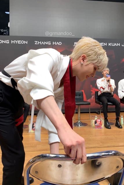 #分享 Over me見面會上帥氣的白馬王子 🌹Ricky - BOYS PLANET板 | Dcard