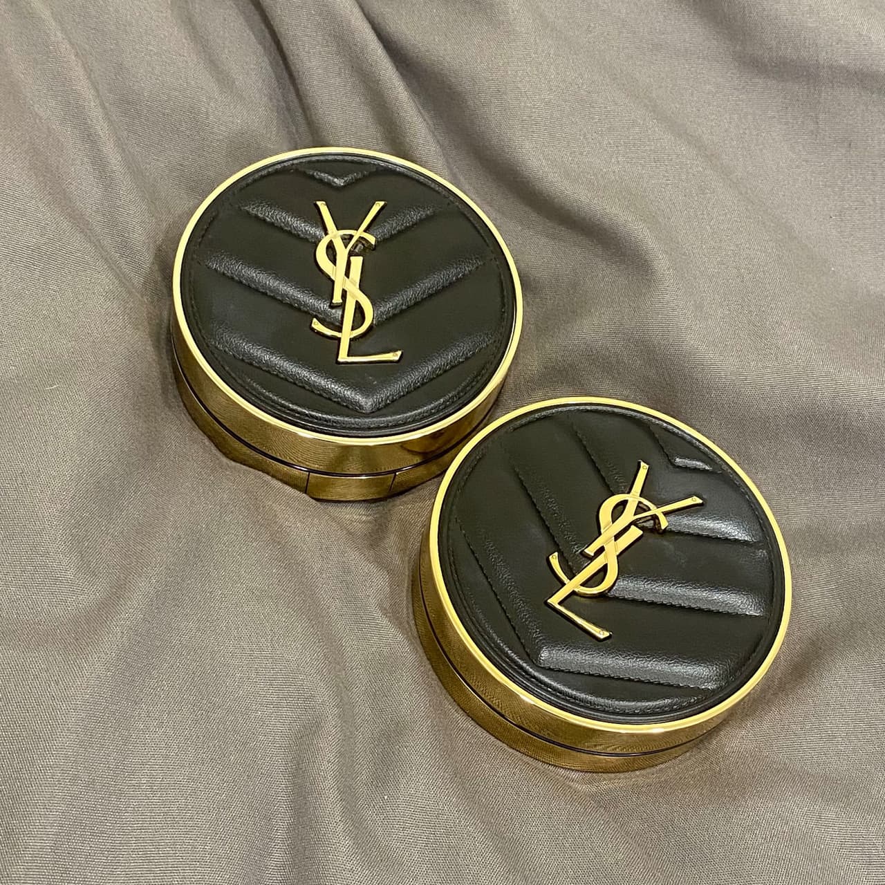 #分享 #新舊版比較YSL皮革黑氣墊新升級該買嗎😼 - 美妝板 | Dcard