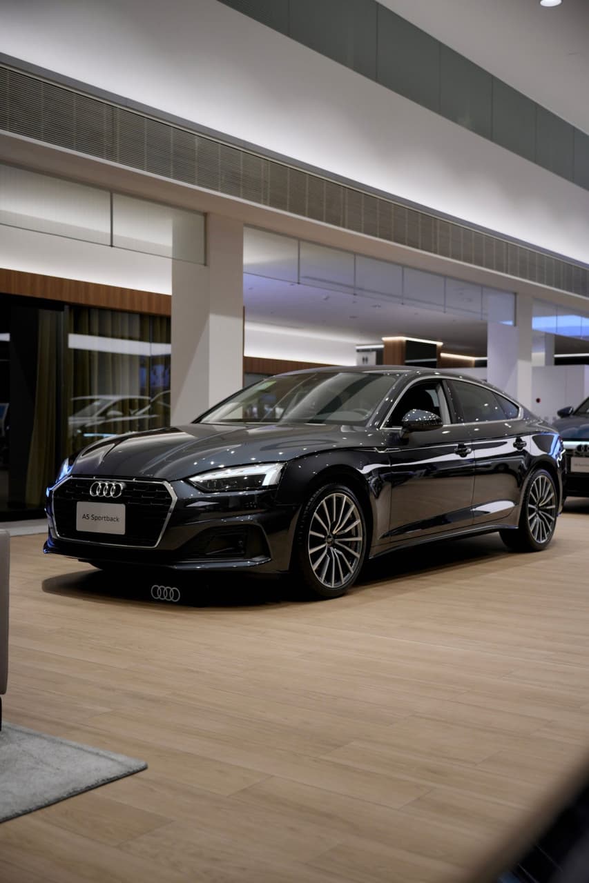 A5 Sportback 40 TFSI 金屬曼哈頓灰 - 汽車板 | Dcard