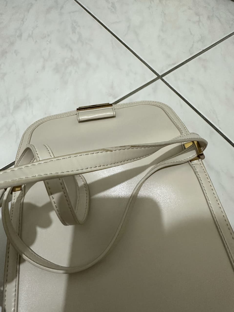 #我要賣 #我要賣 kate spade/MK/小ck包包 可議價 - 二手交易板 | Dcard