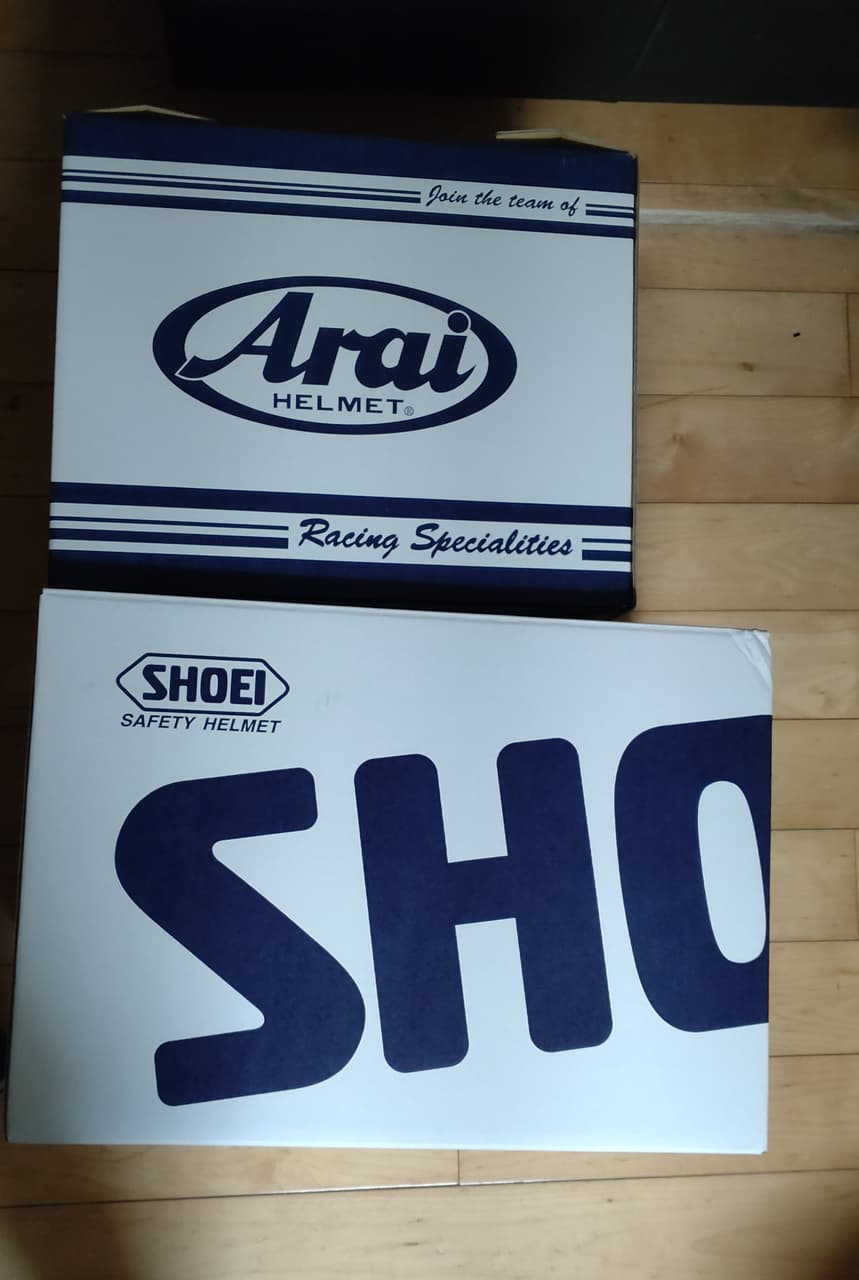 #人身部品 Arai RX7X 簡易開箱 & S/A 比較心得 - 重機板 | Dcard