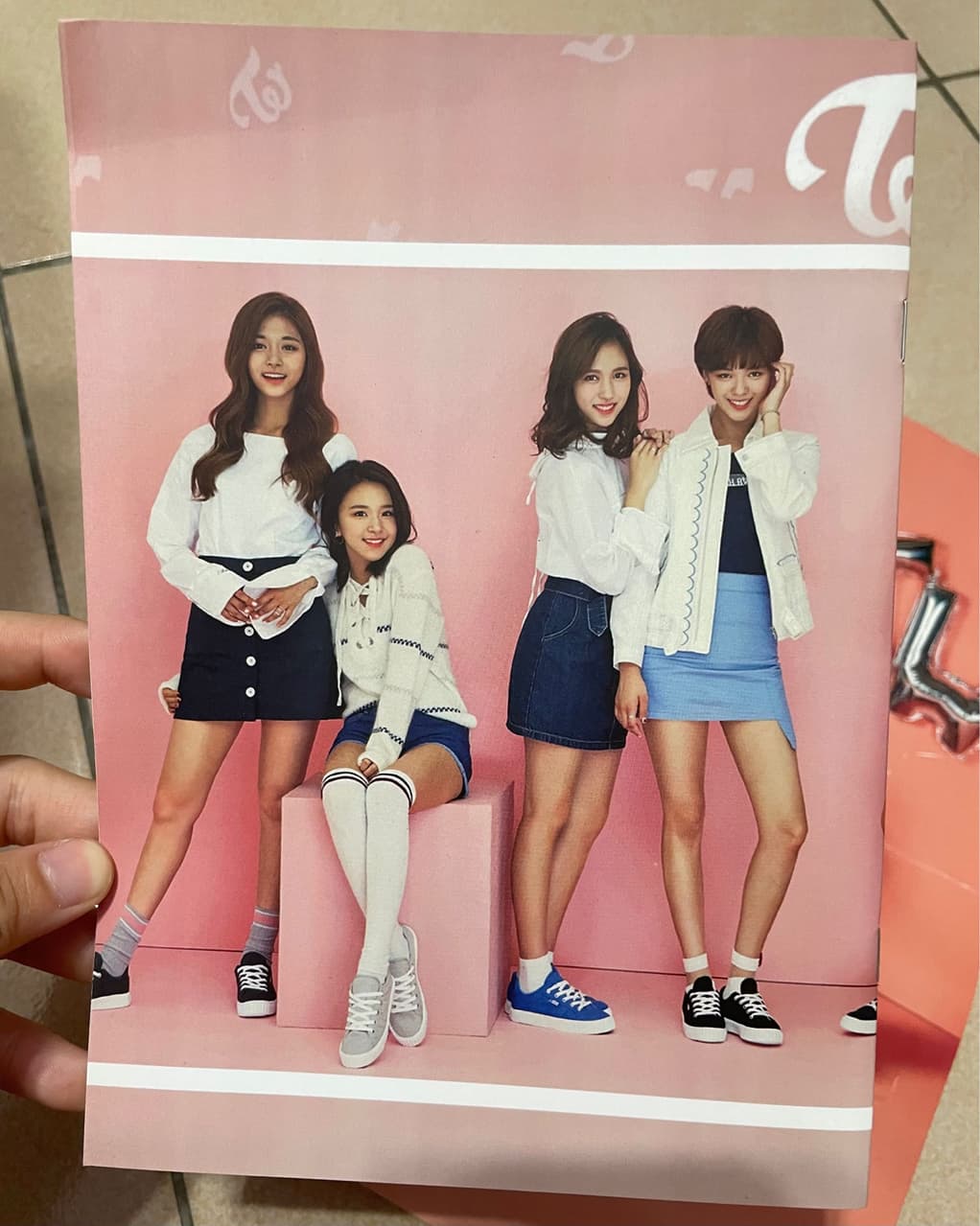 #分享 論過去貢獻的JYP大樓磁磚本體…🧱 - TWICE板 | Dcard