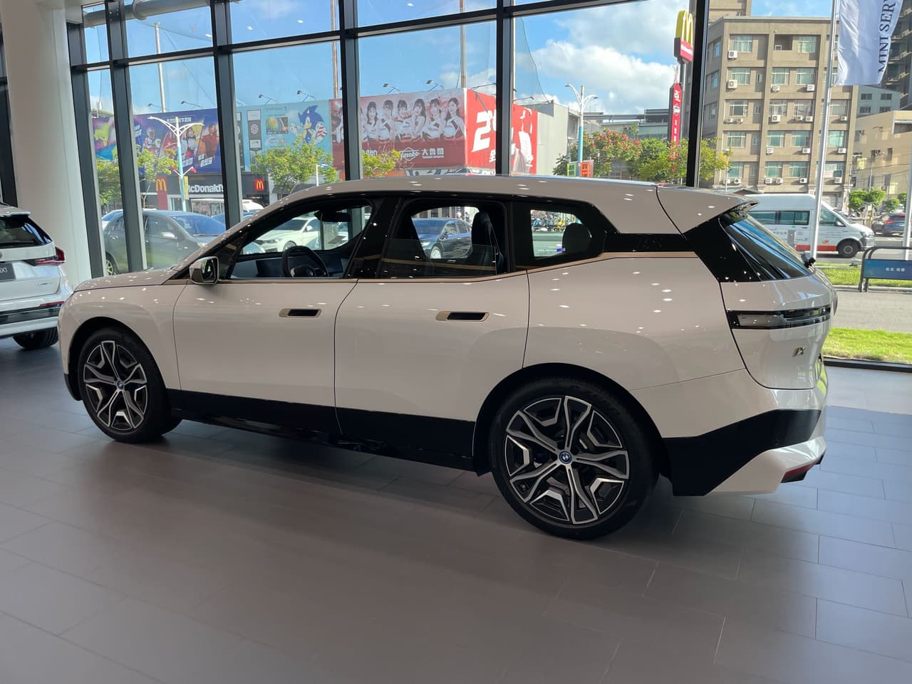 BMW The iX 50 - 汽車板 | Dcard