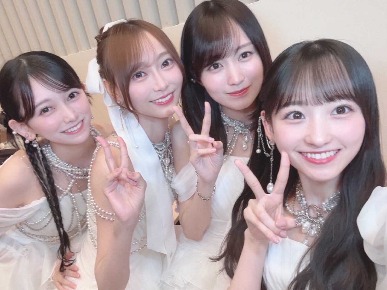 乃木坂46 「MUSIC STATION SUPER SUMMER FES 2025」白色珍珠衣裝 - ej02140508的創作 - 巴哈姆特