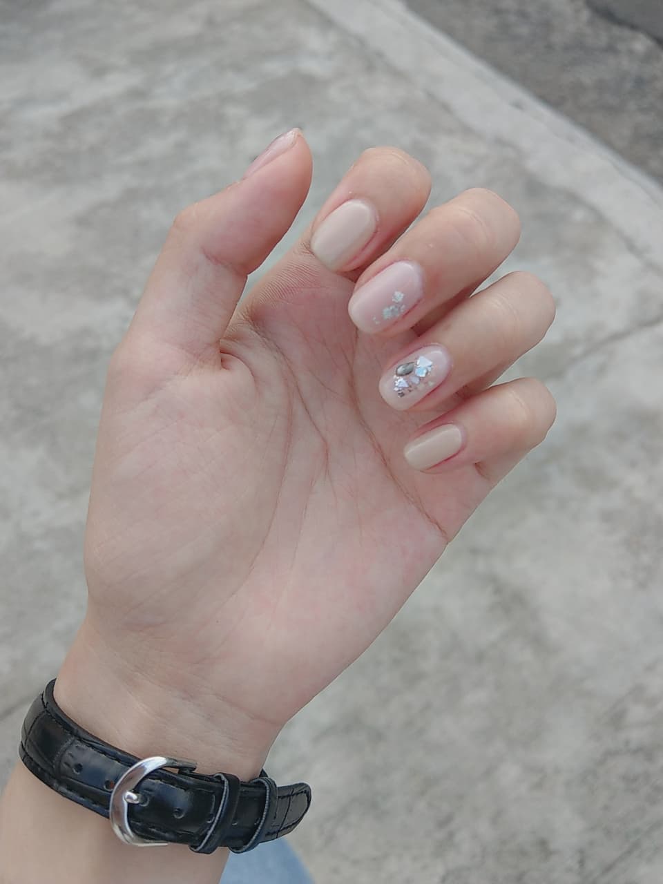 分享 低調奢華裸色光療💅 美甲板 Dcard