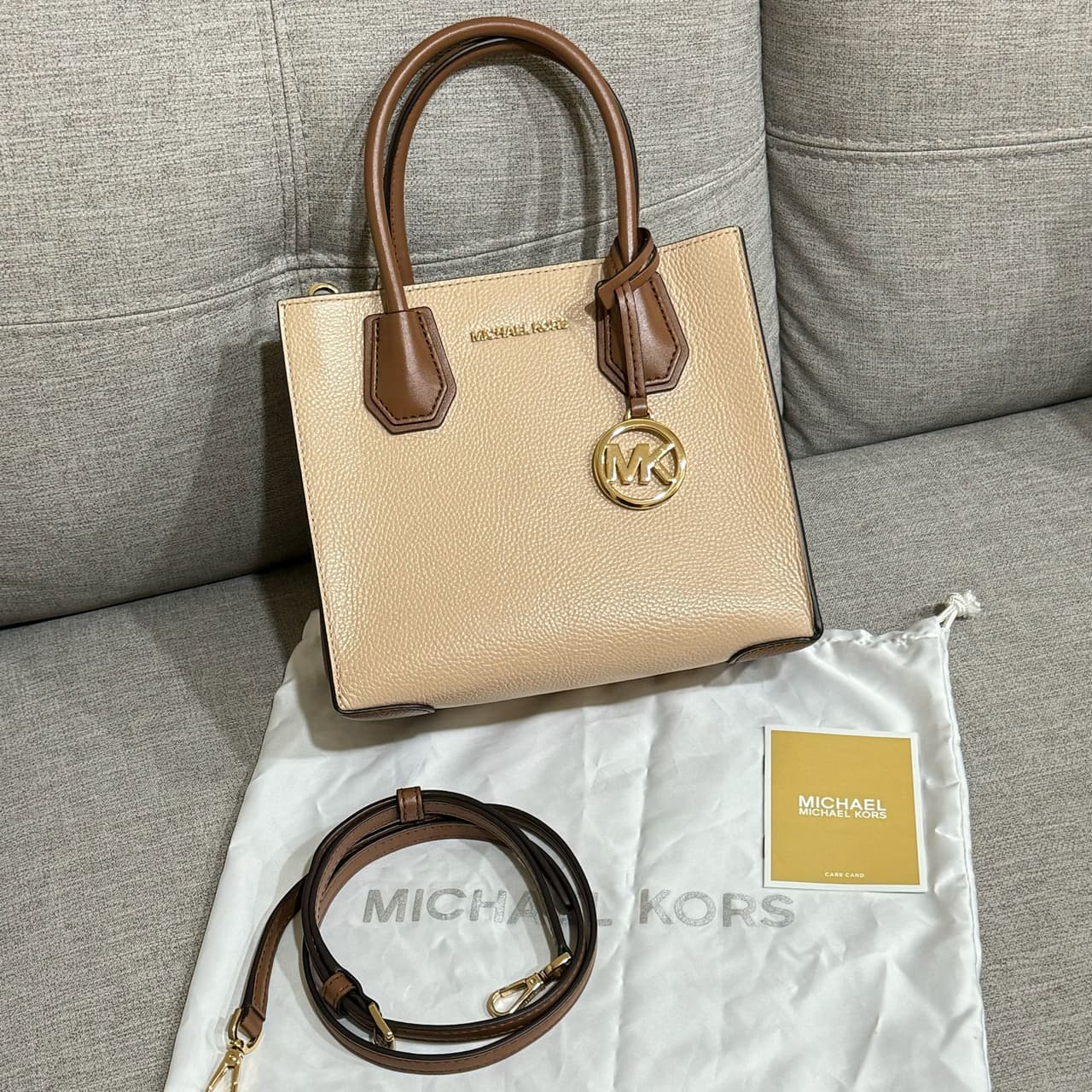 #我要賣 #我要賣 各式包款及配件（MK/TB/Coach…) - 二手交易板 | Dcard