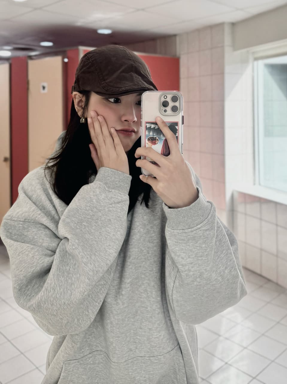 新入手的小偷帽😍 - 171瑪姬👧🏻 (@mj94819) | Dcard