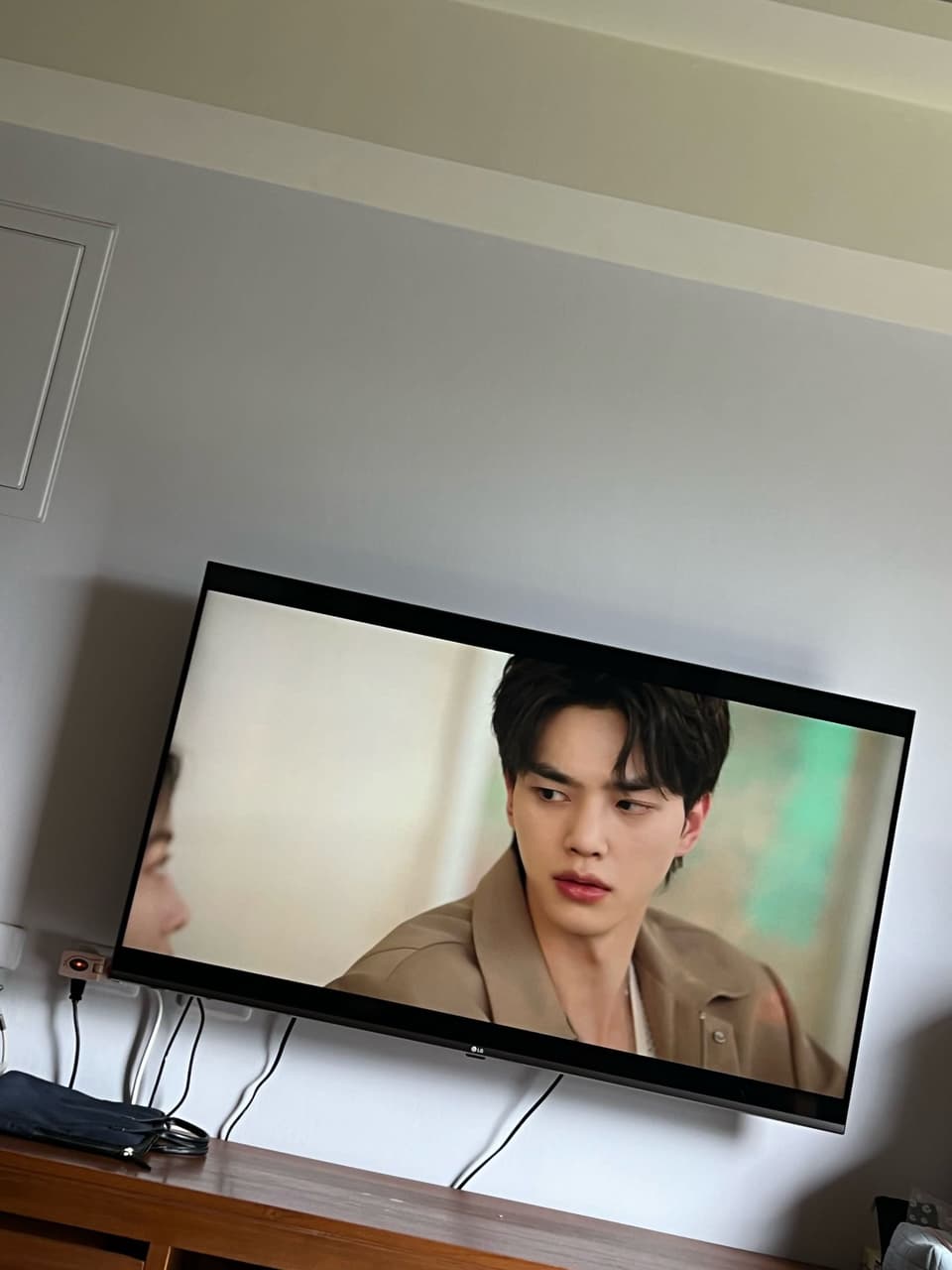 #雷 與惡魔有約ep9-10 - Netflix板 | Dcard