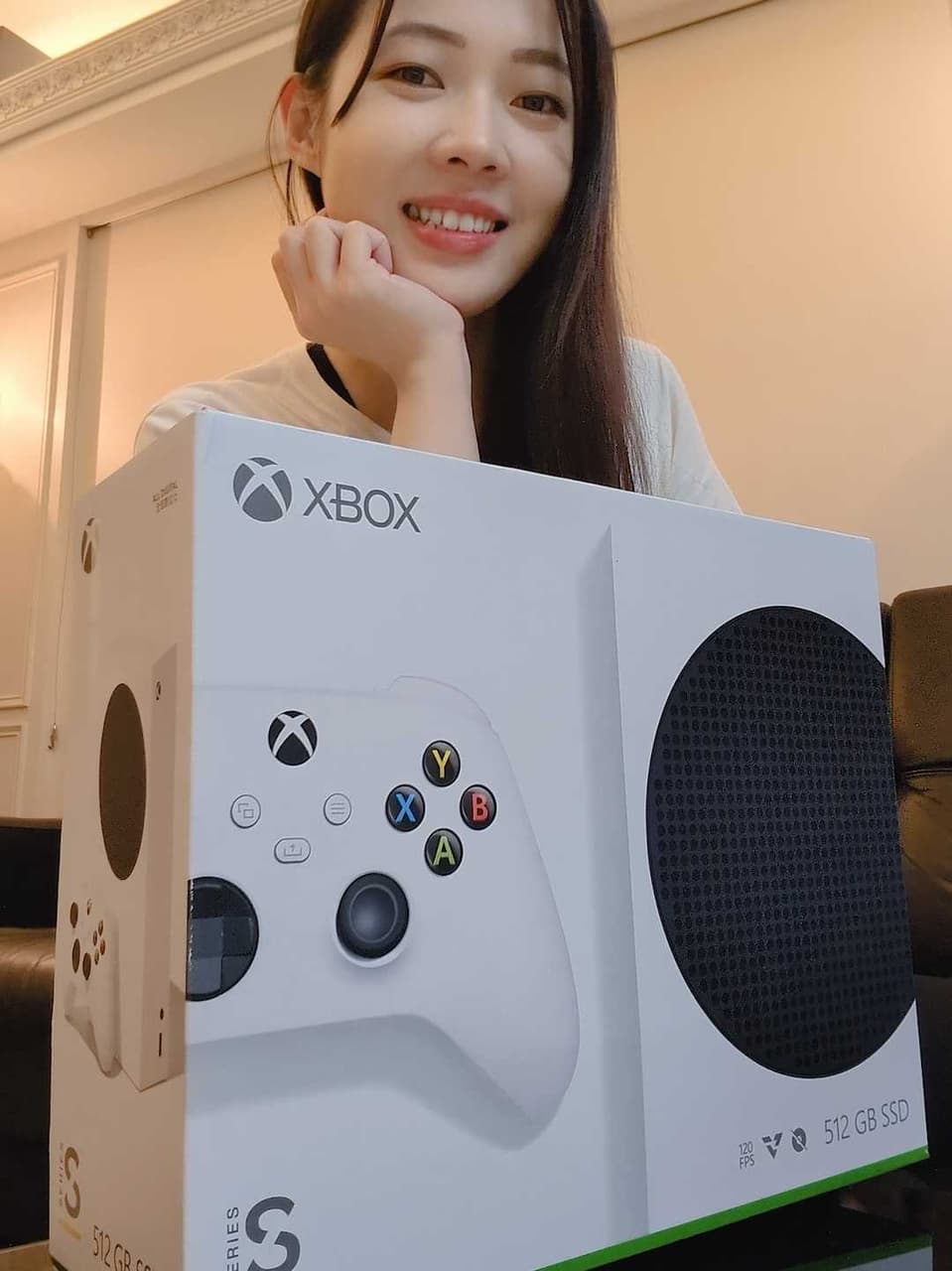 影廳頭獎Xbox！ - 陳穩 (@chenwenlife) | Dcard