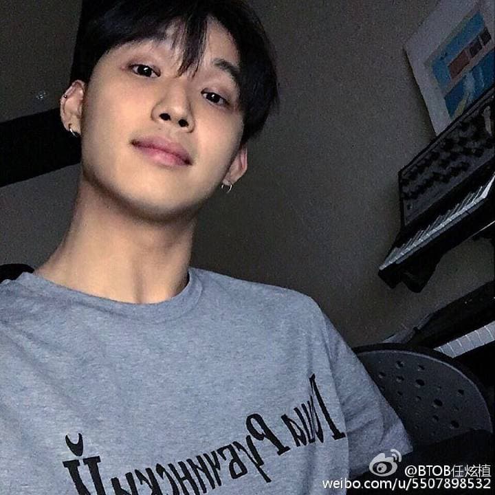 "BTOB",{任炫植｝-世界上最愛笑顏沒有之一#任哥哥 - 追星板 | Dcard