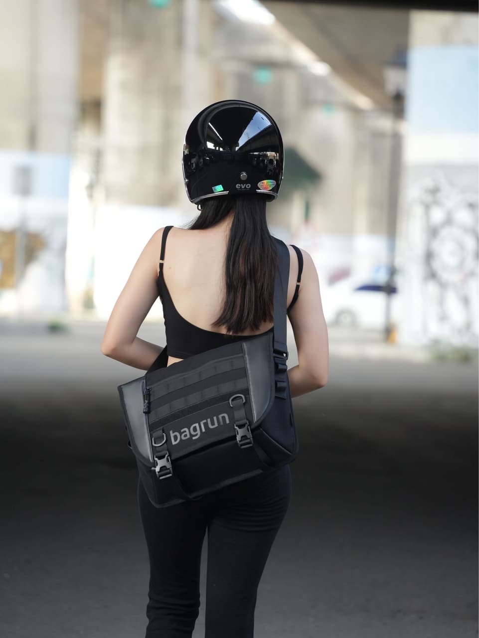 又帥氣又好搭！騎車必備包包！ - 奶油泡芙好吃😋 (@maya.ni) | Dcard