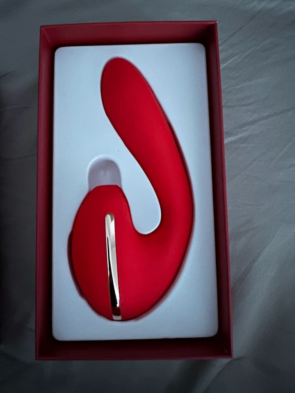 別人送的情趣用品 - Hailey (@hailey_00) | Dcard