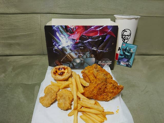 鋼之鍊金術師 x KFC 聯名主題店 - 動漫板 | Dcard