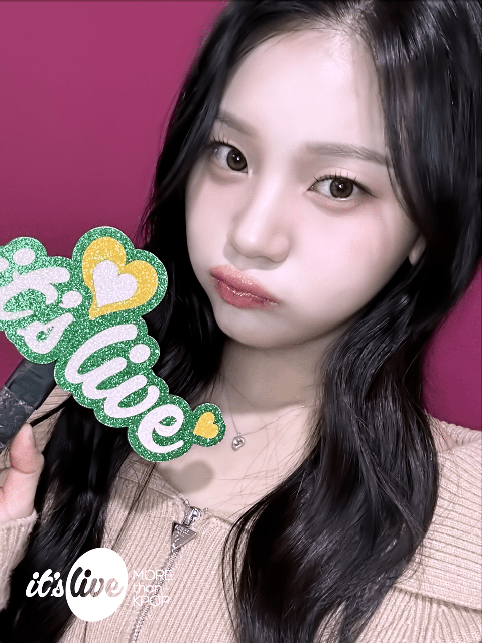 #集中討論 VIVIZ 迷你五輯 VOYAGE 回歸🤫 - B135 留言 | Dcard