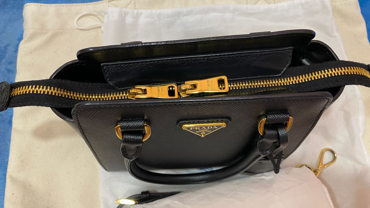 #我要賣 #我要賣 Prada迷你殺手包 - 二手交易板 | Dcard