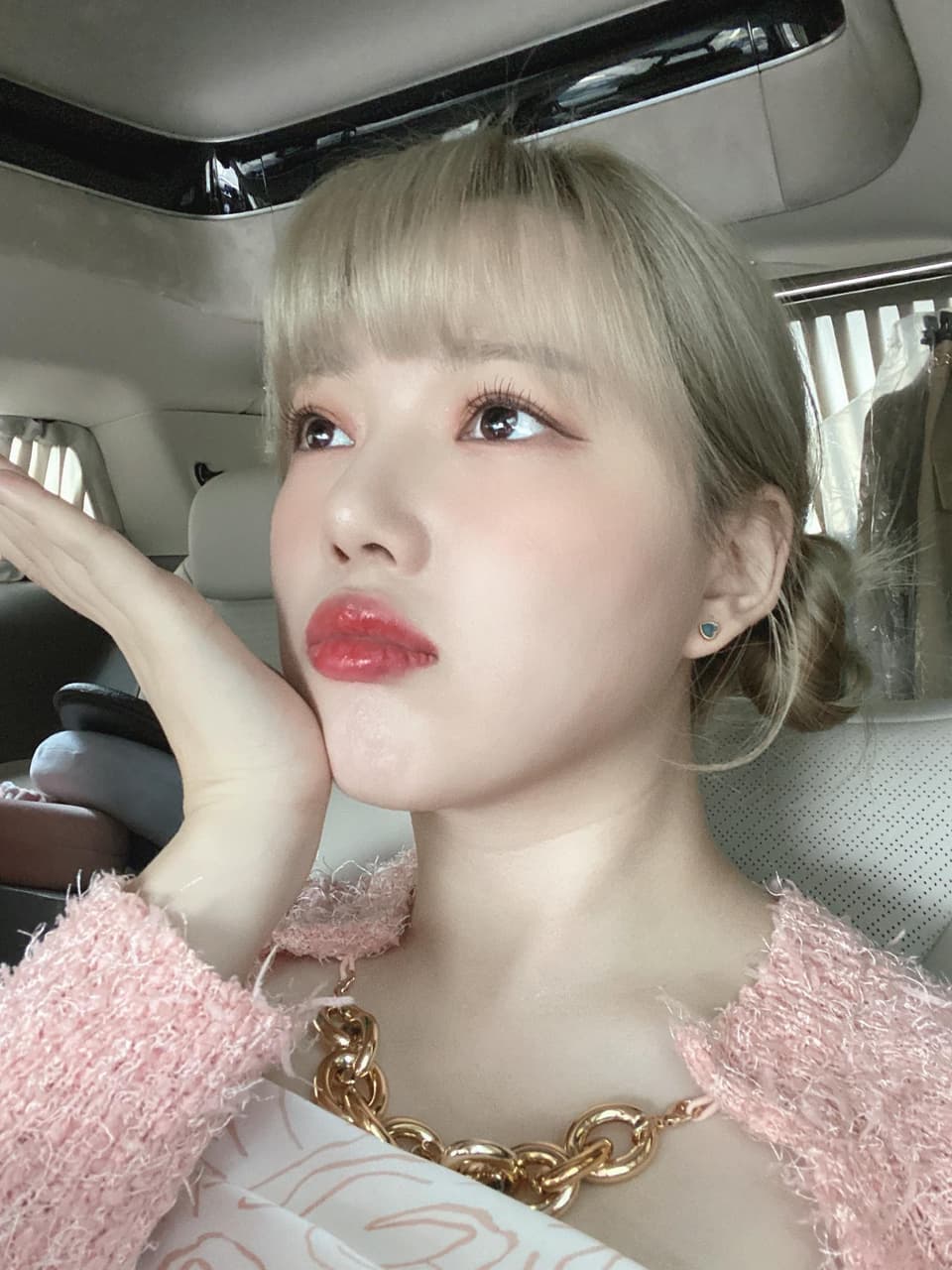 #集中討論 YERIN Solo出道 1st Mini Album 'ARIA' 🌼 - B208 留言 | Dcard