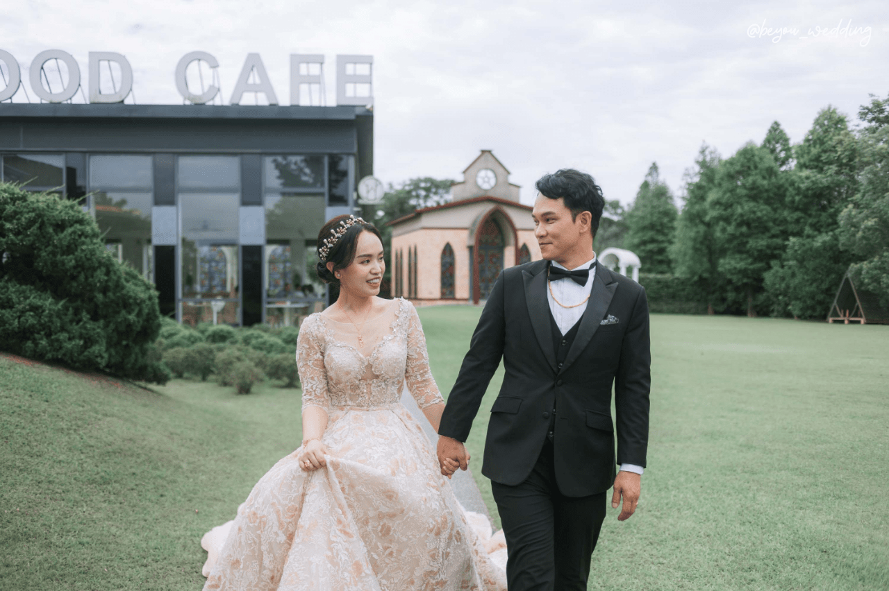 婚禮變小，故事更深—這篇告訴你小桌數婚禮也需要主持人！ - beyou婚禮顧問 (@beyou_wedding) | Dcard