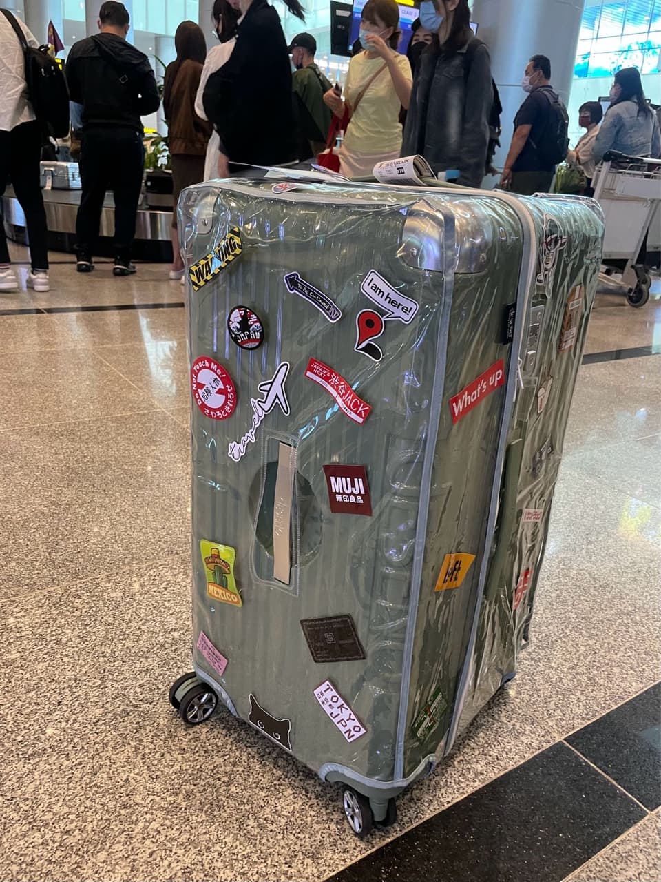 #分享 Deseno 行李箱 胖胖箱 - 旅遊板 | Dcard