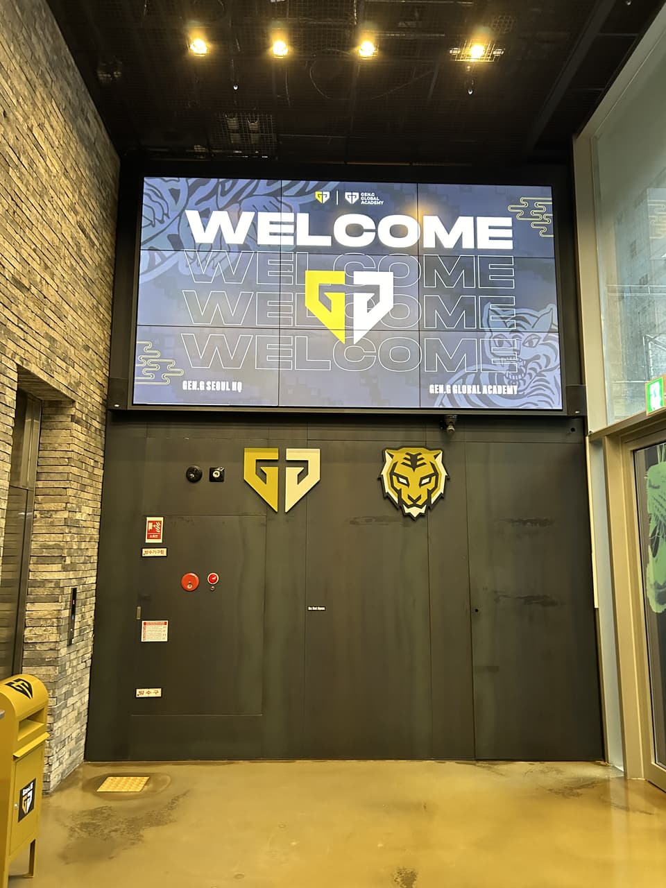 參觀 Gen.G 戰隊基地內部！值得去嗎？🎮 - Nyx ̈ ༘ * (@chu_an_) | Dcard