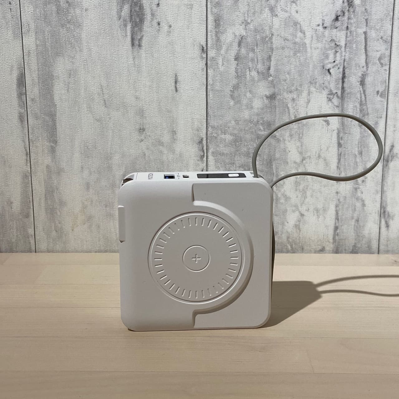 #分享 Moztech行動電源使用經驗分享 - 懶惰熊 (@lazybear) | Dcard