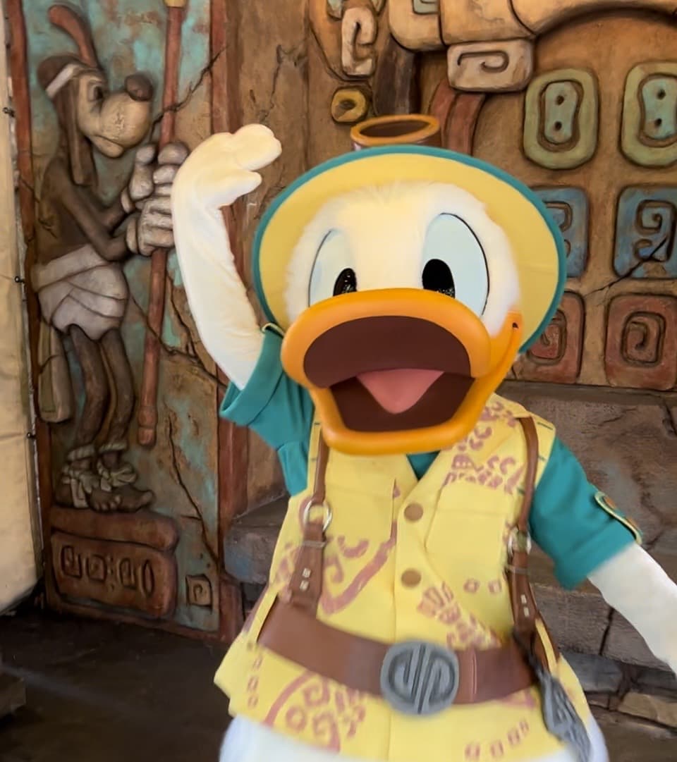 東京迪士尼海洋 與角色見面的小故事2 我竟然得到了隱藏版簽名！ - 奇奇蒂蒂博士 (@klin0514) | Dcard