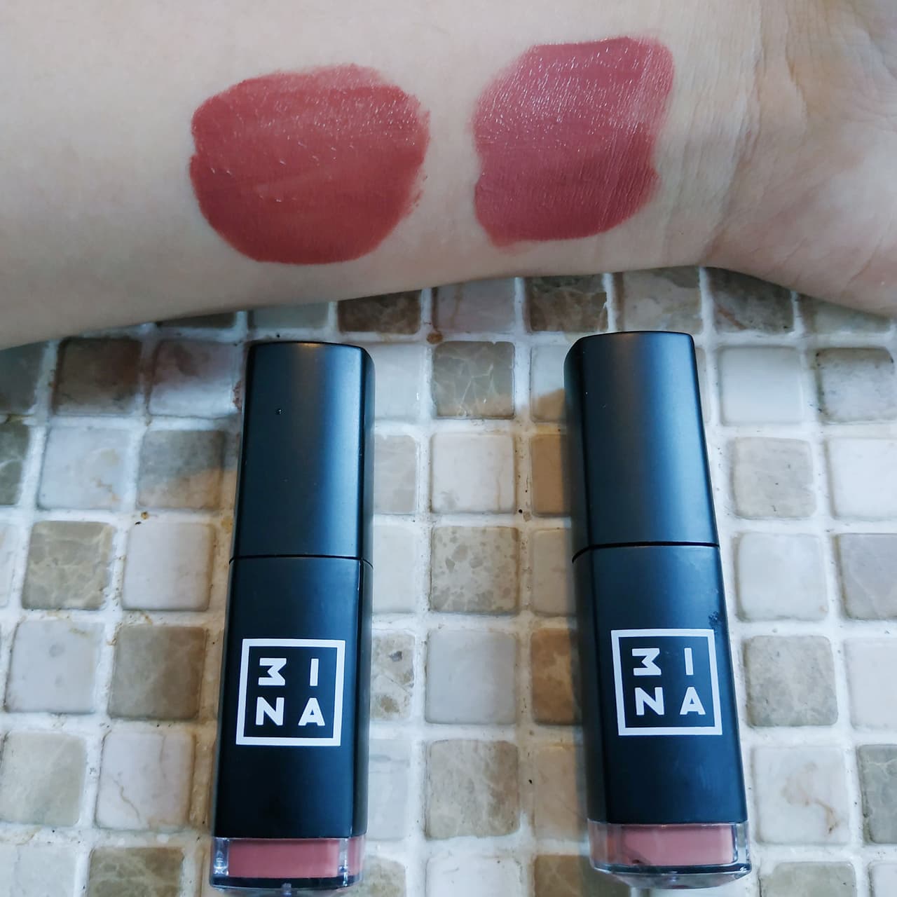 #試色 3INA 超印色染唇釉 Longwear Lipstick #503 #505 - 美妝板 | Dcard