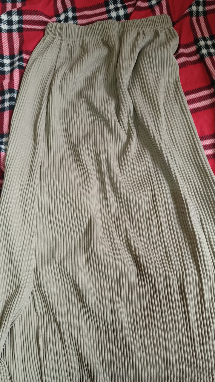 #贈送 贈送不常穿的衣服 - 贈物板 | Dcard