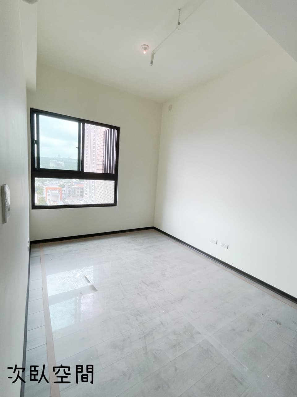 #分享 台中新成屋迷你小宅（2房1衛1大廳） - 🅒🅐🅡🅐 (@cacaxi) | Dcard