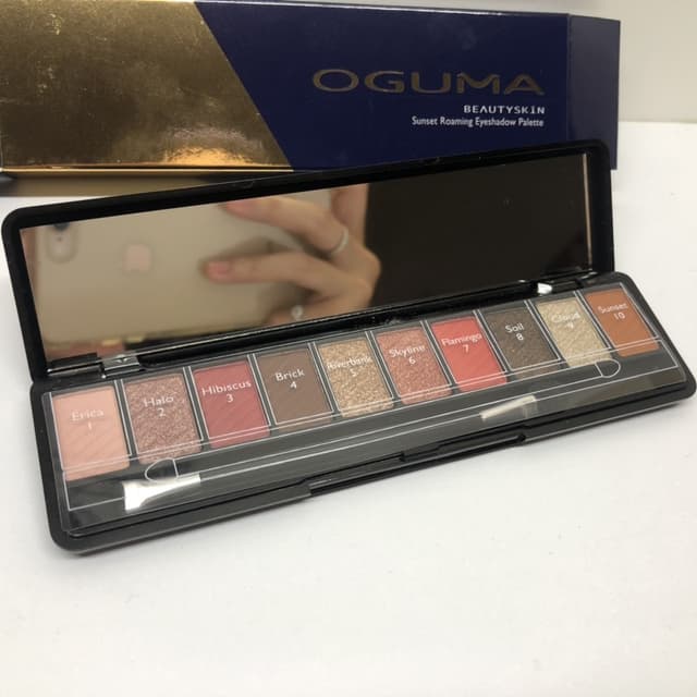 OGUMA新推出十色眼影盤 - 美妝板 | Dcard