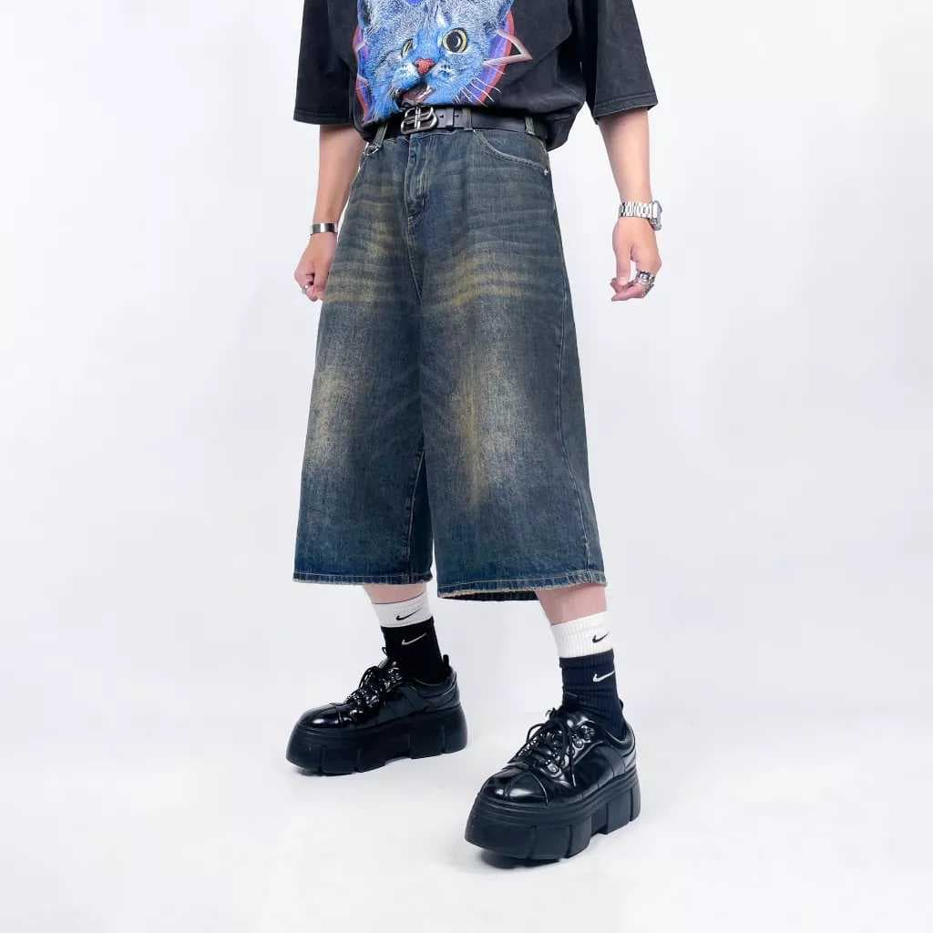 #問 哪裡可以買女生的七分牛仔褲 - 穿搭板 | Dcard