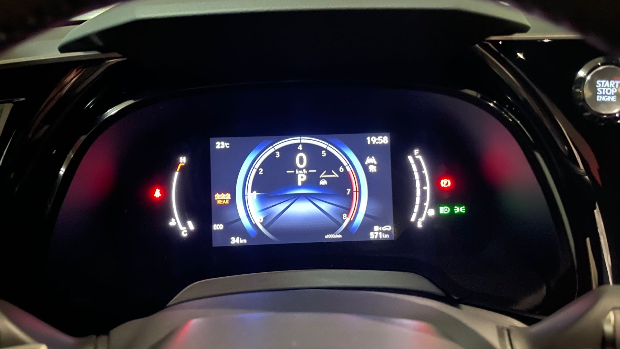 開箱 細節介紹RX350頂級版大改款 - 汽車板 | Dcard