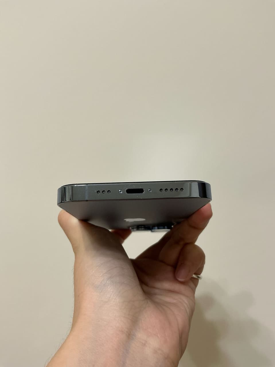 #我要賣 （已售出）iPhone 13pro 256G - 二手交易板 | Dcard