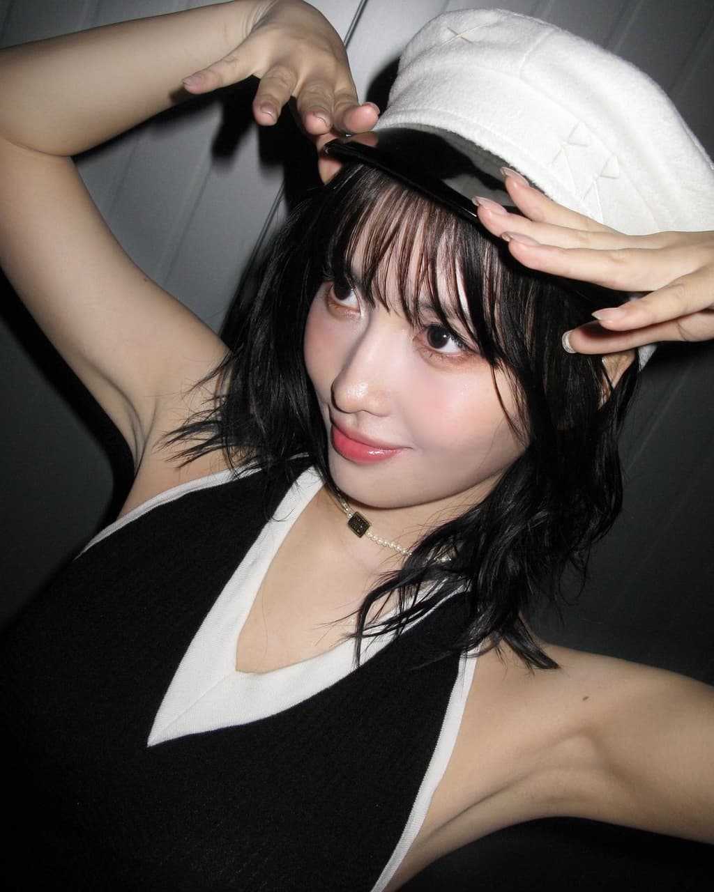 #分享 船長MOMO的泳裝照 日專DIVE幕後照（桃ig貼文 - TWICE板 | Dcard