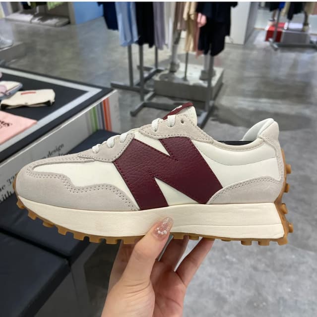 nb327選色 - 穿搭板 | Dcard