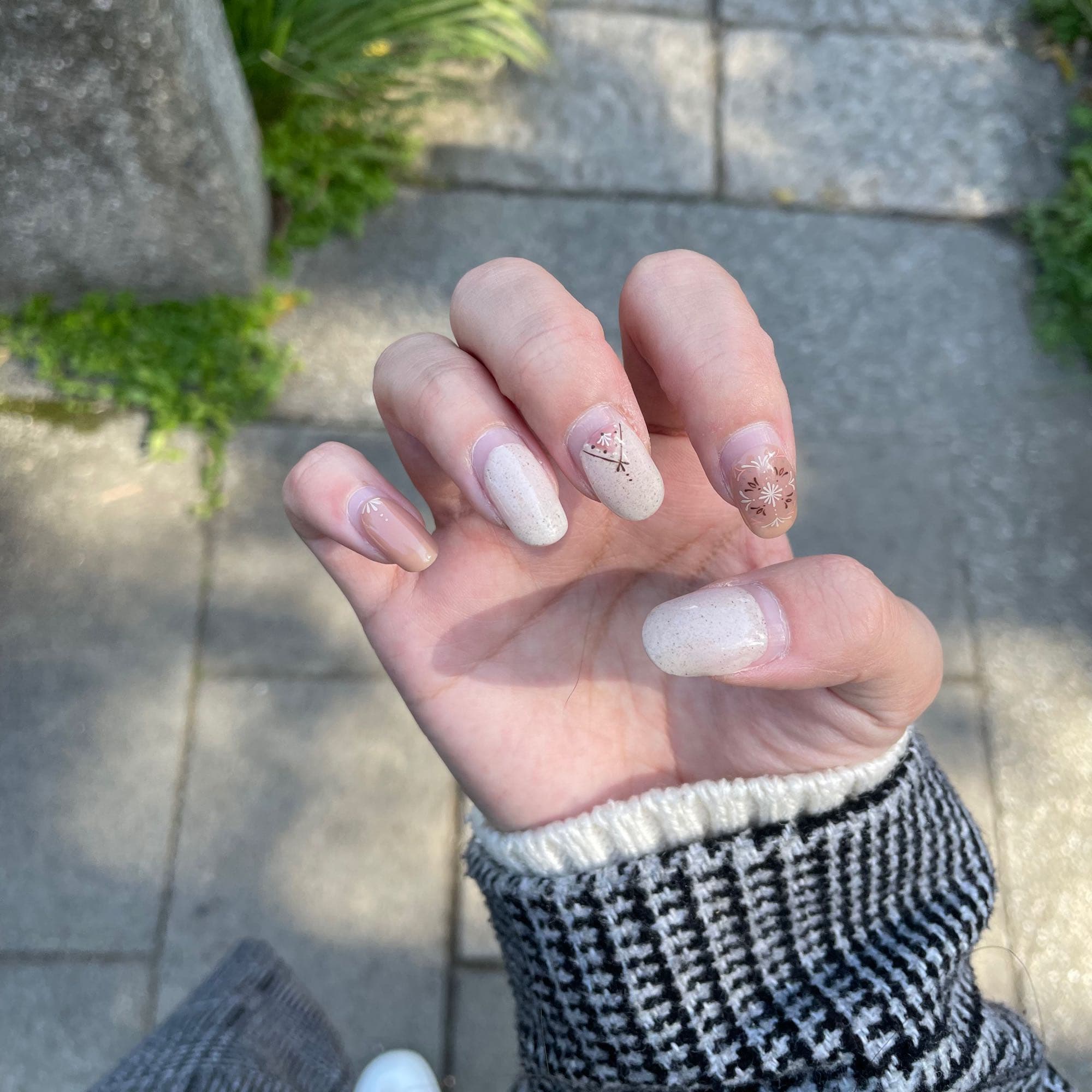 分享 第一次當手模遇到天使美甲師 美甲板 Dcard
