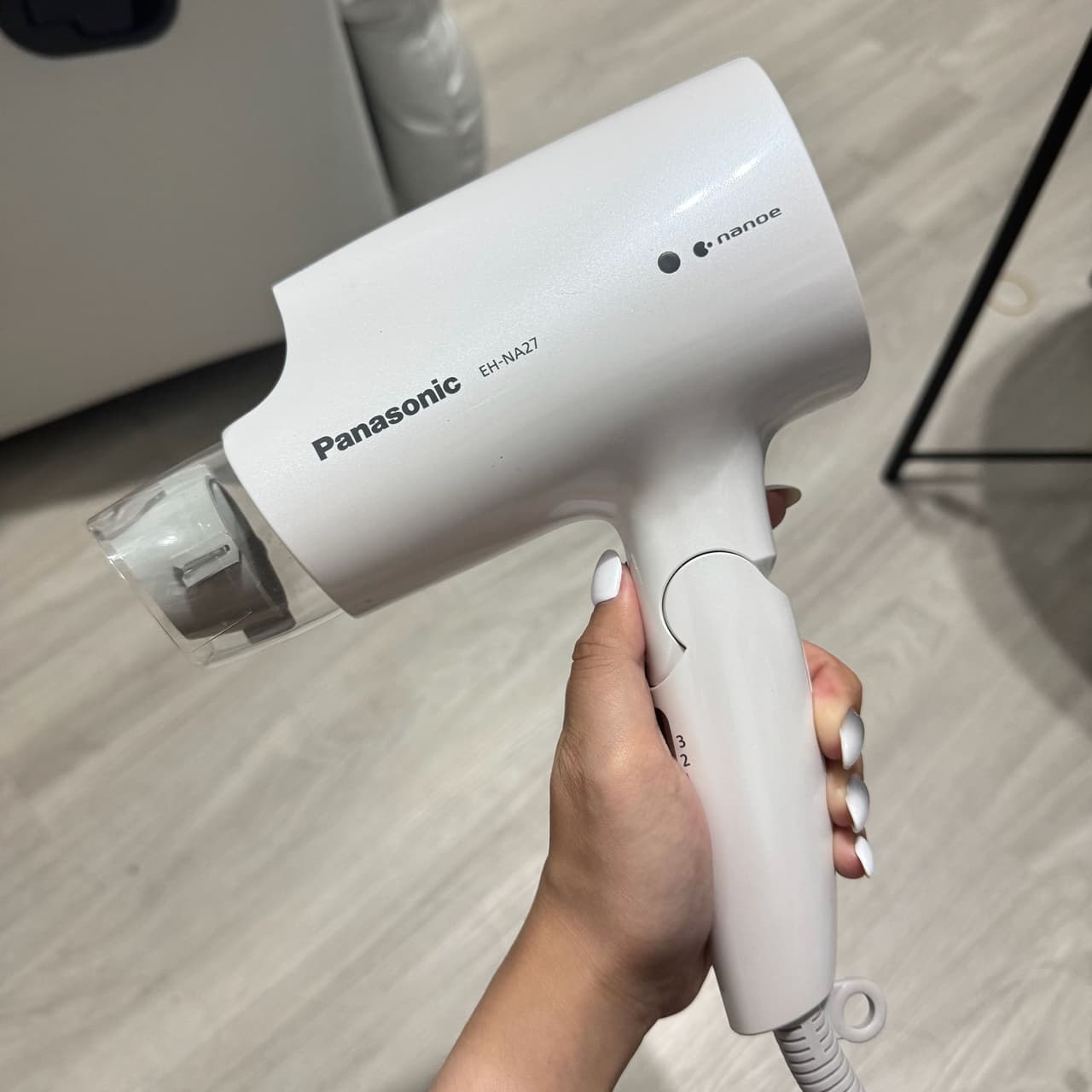 #我要賣 已售出 Panasonic 吹風機 NA27 奈米水離子吹風機 便攜可折疊 - 二手交易板 | Dcard