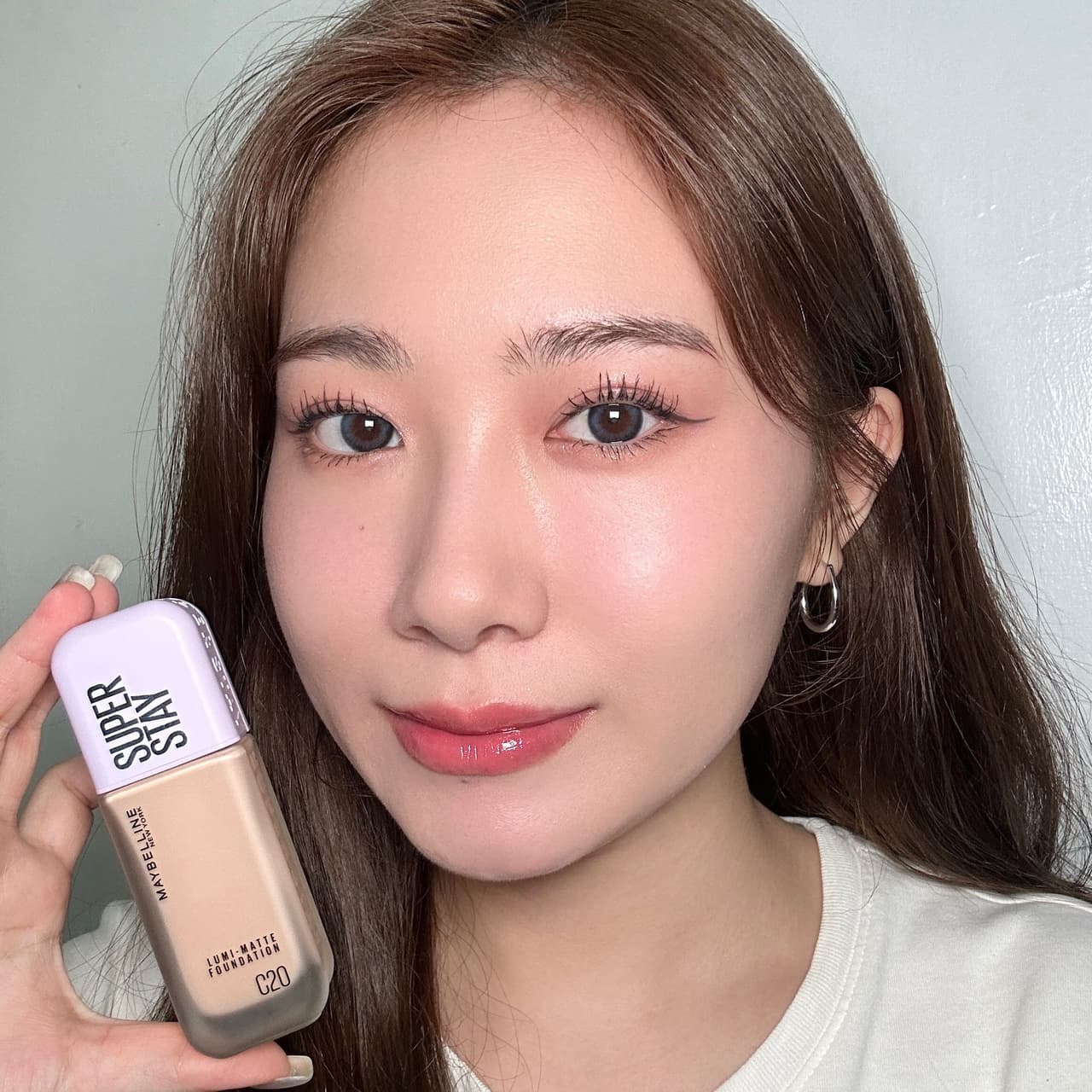 專櫃質感 四季都能用的底妝💖 #Maybelline - 摸你卡撐 (@vivi47) | Dcard