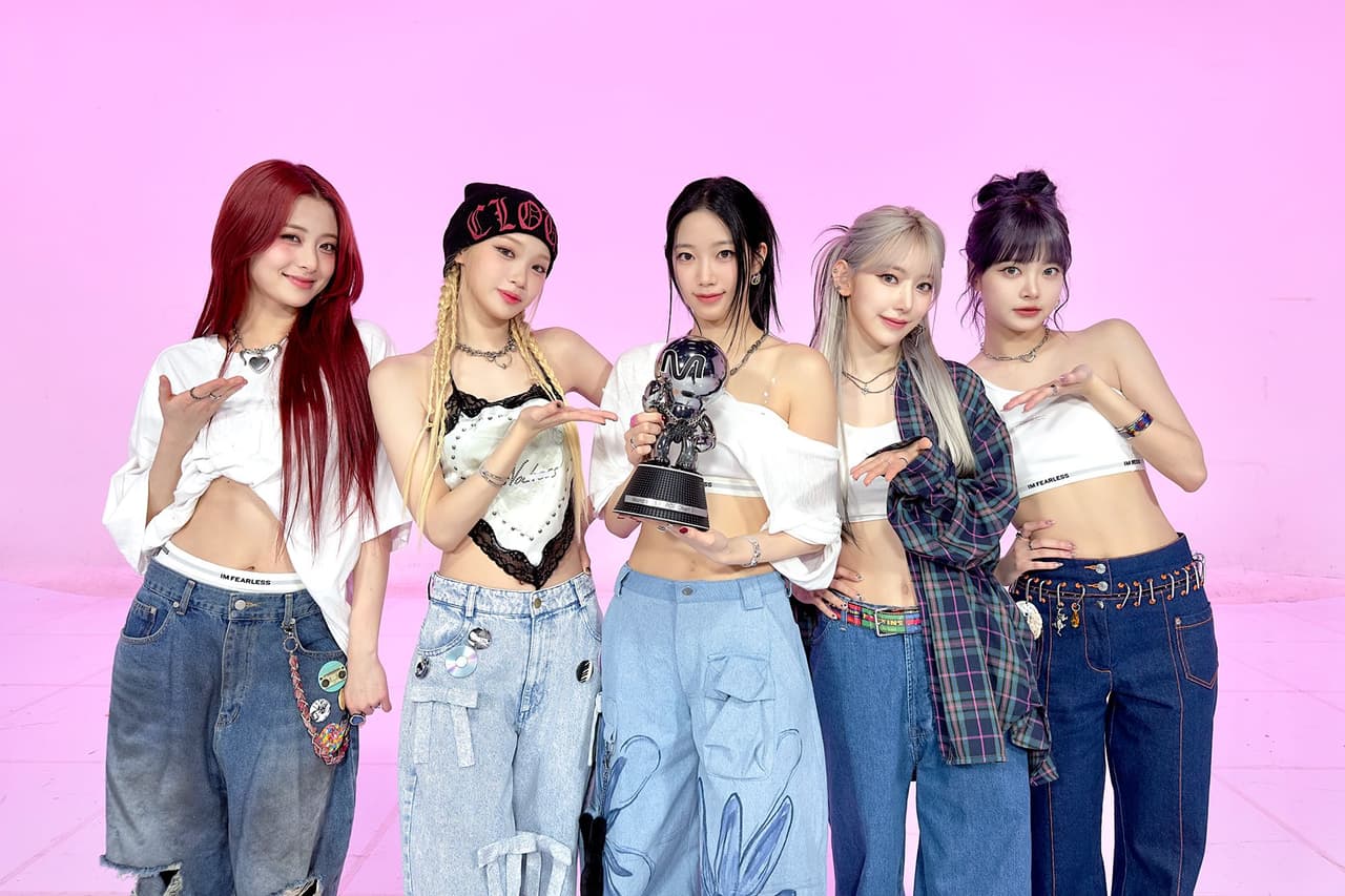 #集中討論 LE SSERAFIM 2/19 迷你三輯《EASY》回歸 - B179-3 留言 | Dcard