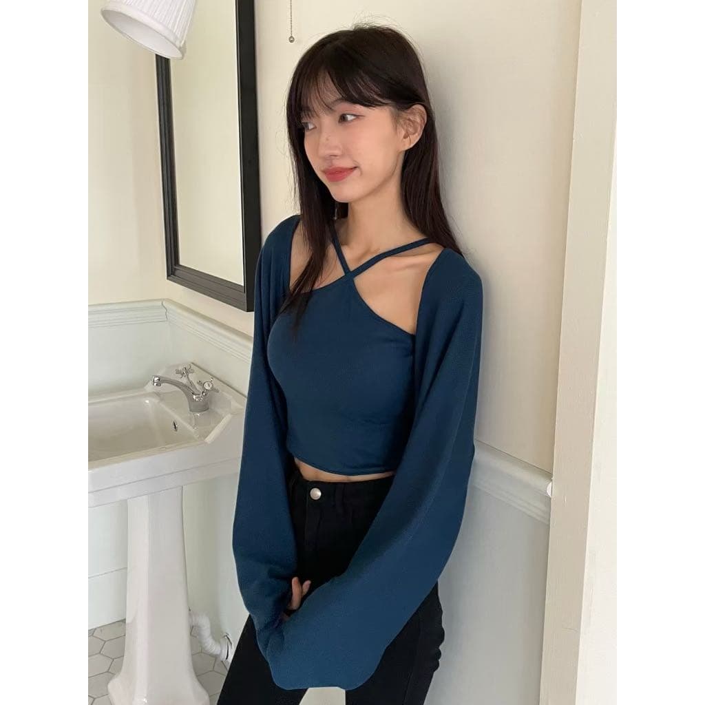 好顯瘦💕LOVEDIVE 交叉罩杯小可愛兩件式上衣 - 風一般的女子 (@crklyj) | Dcard