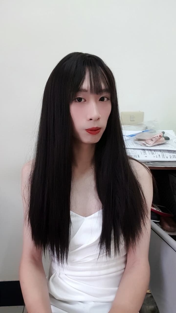 新年第一發，真的很瘦嗎? - 偽娘板 | Dcard