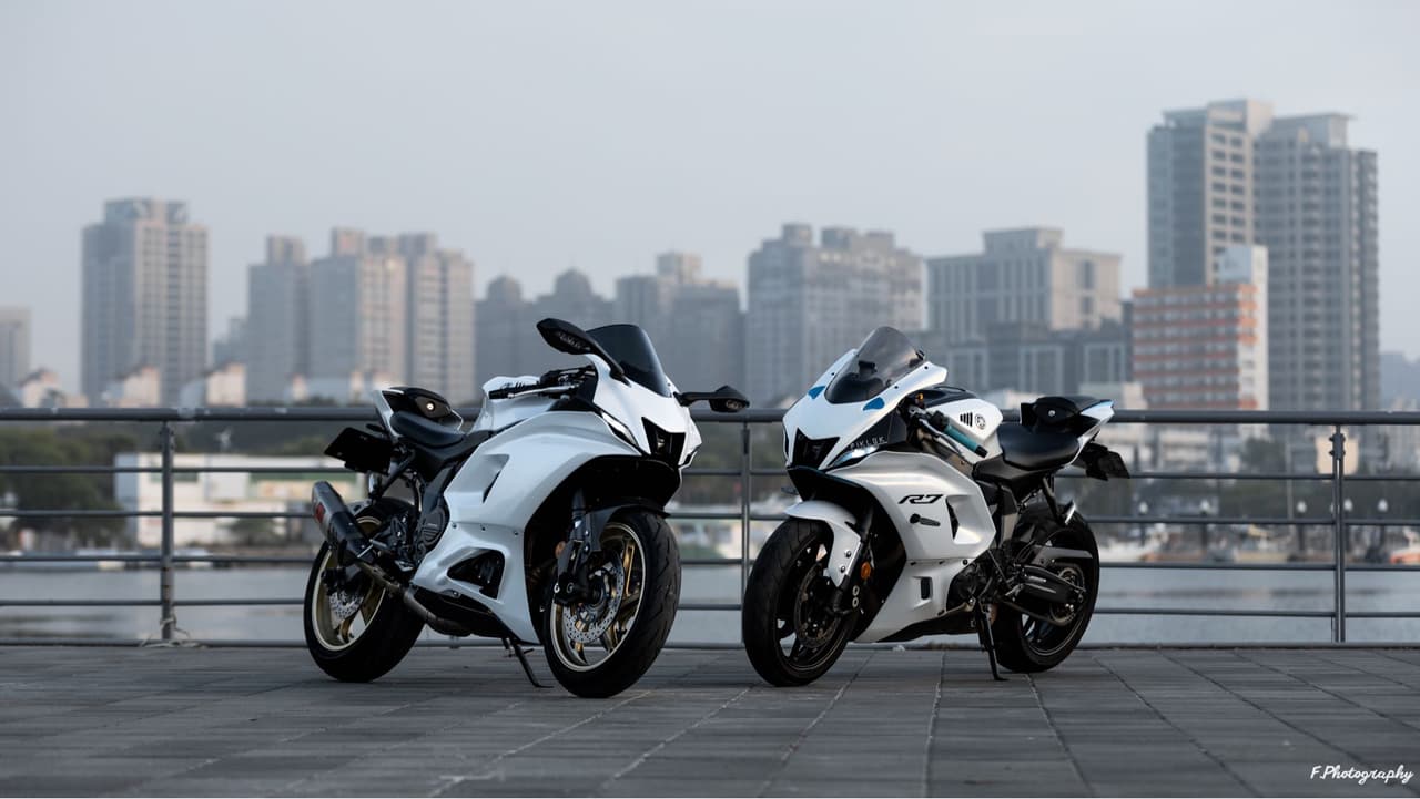 #紅牌 白色 YZF-R7 分身術 - 重機板 | Dcard