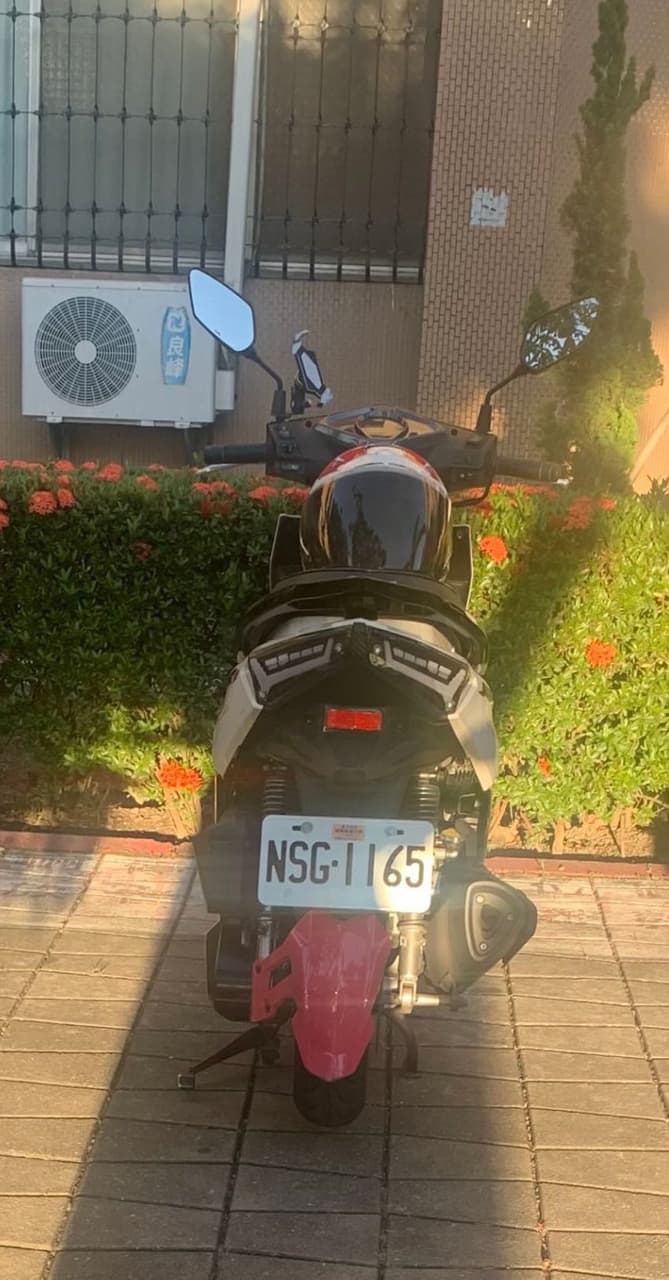 現在都可以這樣卡Bug嗎？ - 屏東大學板 | Dcard