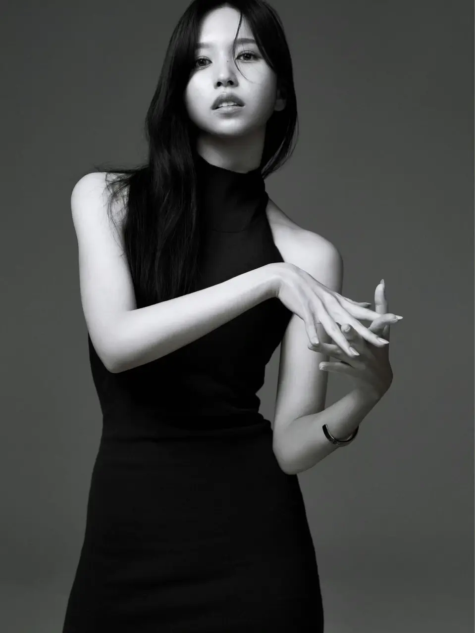 #分享 MINA ELLE JAPAN十二月刊封面！ - TWICE板 | Dcard